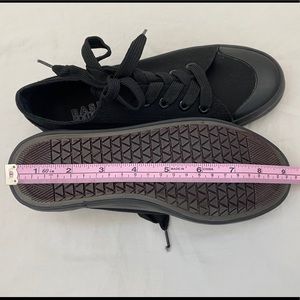 Basic Editions | Shoes | Youth Basic Editions Black Canvas Sneakers ...